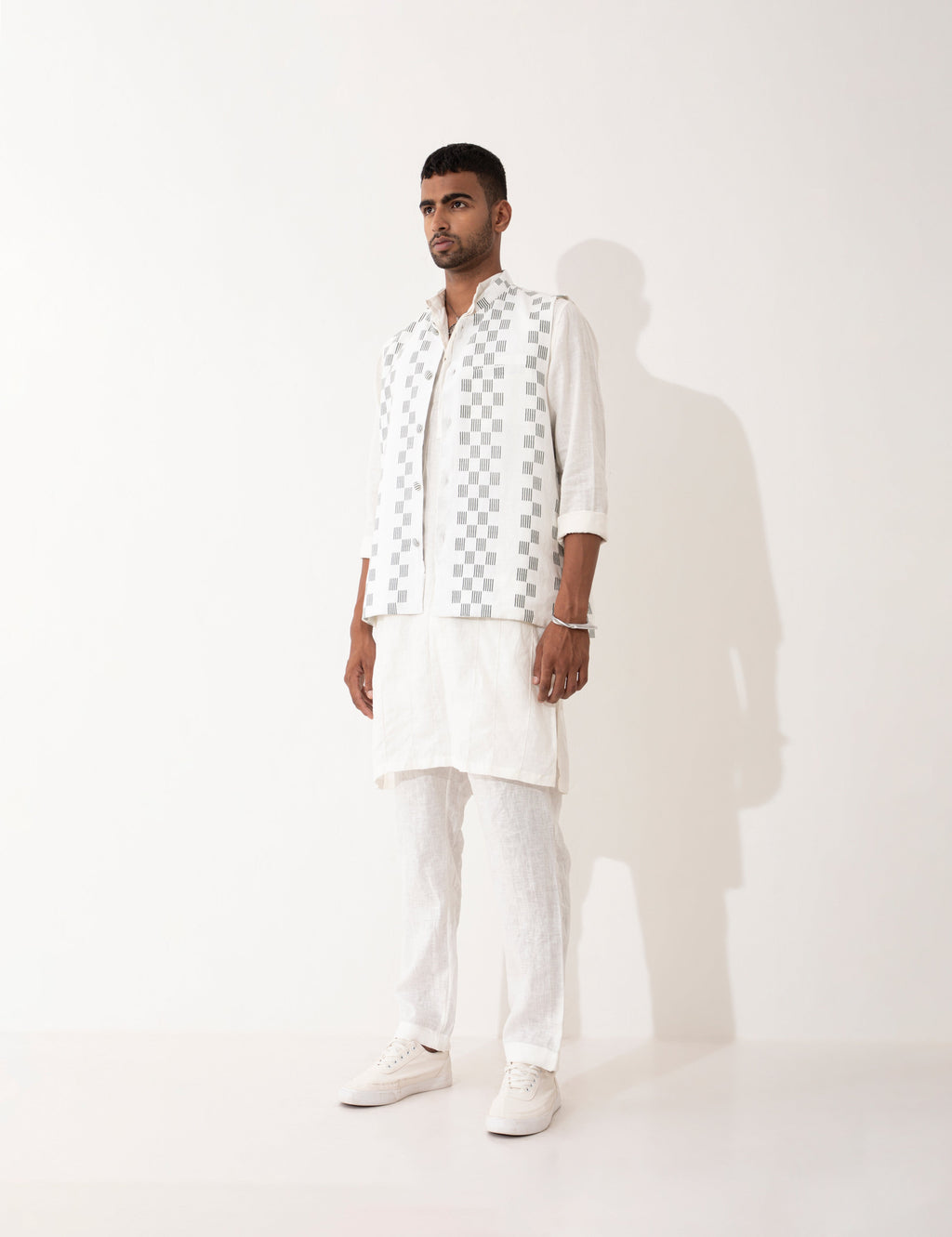 HOPSCOTCH BANDI - WHITE – Son Of A Noble