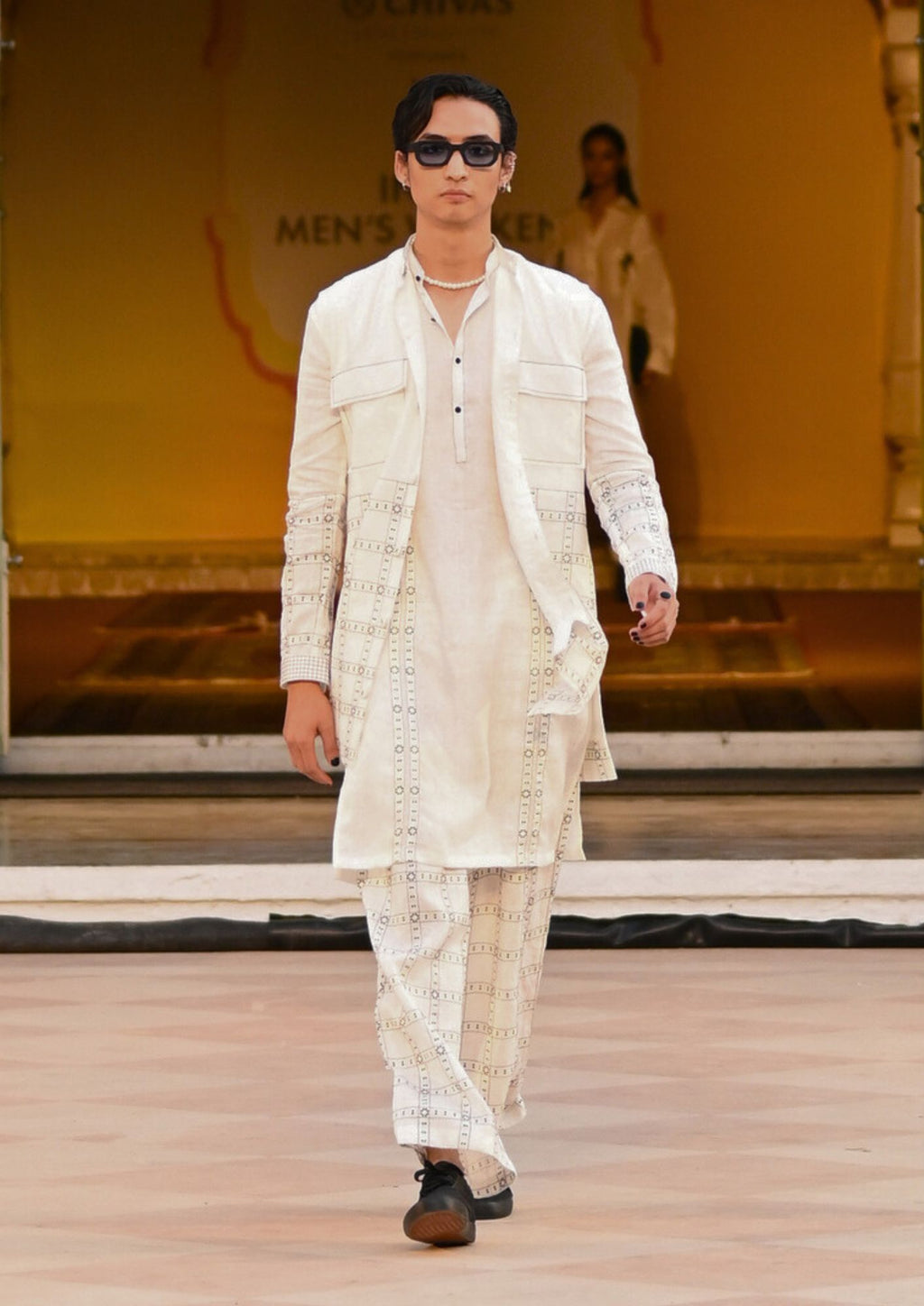 ZANE LOOK - WHITE – Son Of A Noble